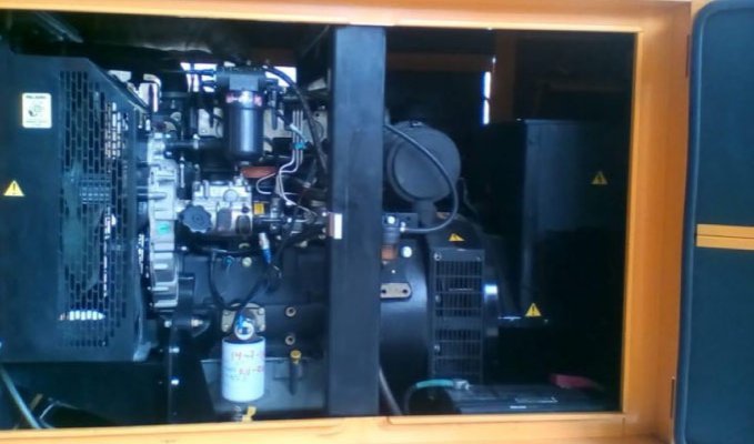 Venta Generador Eléctrico Modasa Perkins MP-45 (Cabina Original)